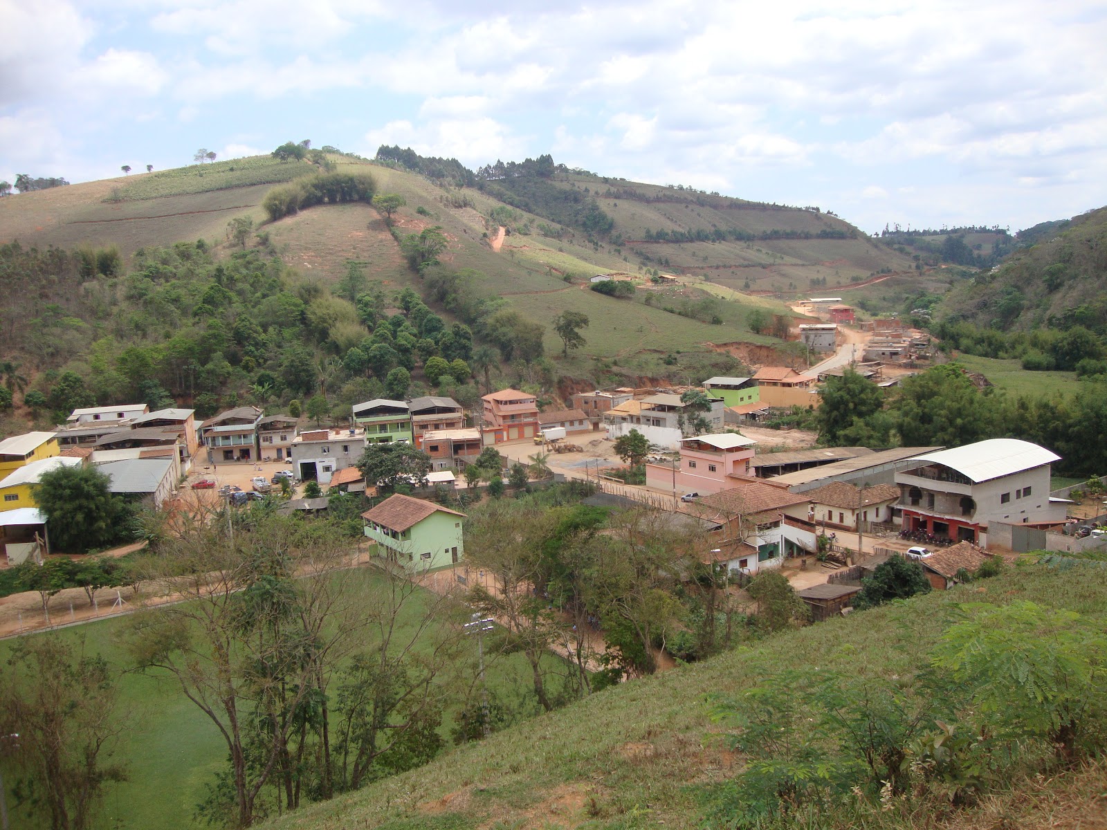 Serras de Minas: >Fotos das serras de minas = Araponga - MG