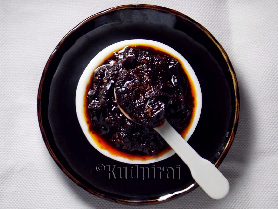 Kudpiraj's Garam Tawa: Angoori Chutney(Spicy Grape Chutney)