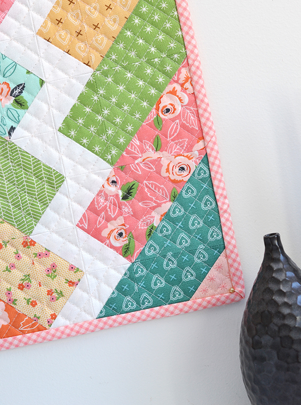 Down Grapevine Lane: A Free Pattern: 'Bolt' Mini Quilt + Riley Blake ...