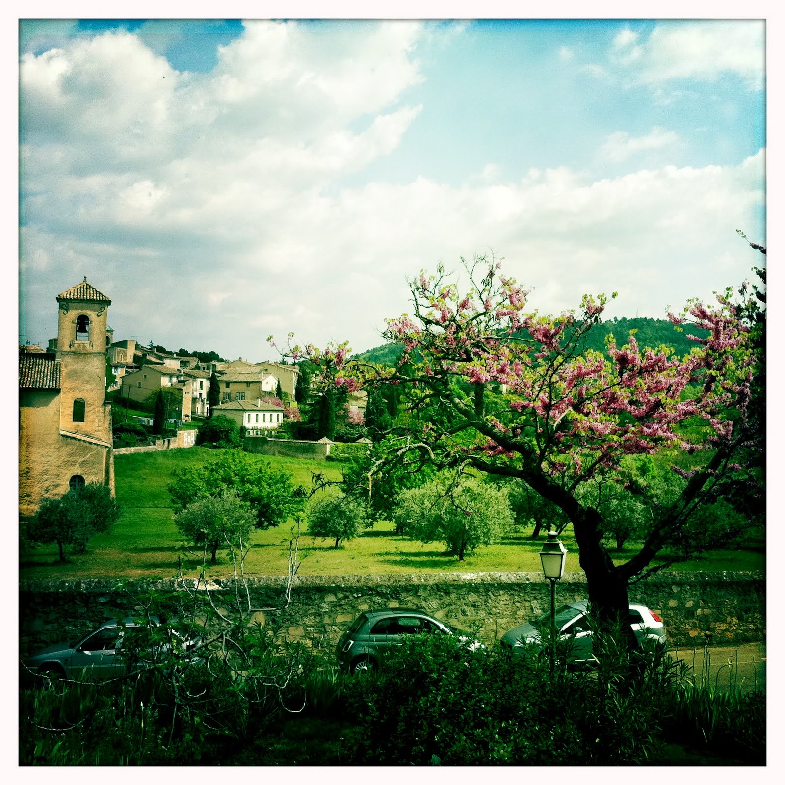 * Chic Provence *: Early Spring Provence