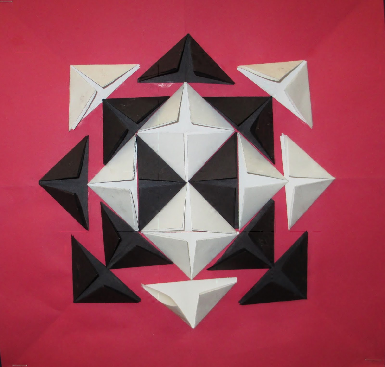 Ms. Schmidt's Art Explorers : Radial Balance