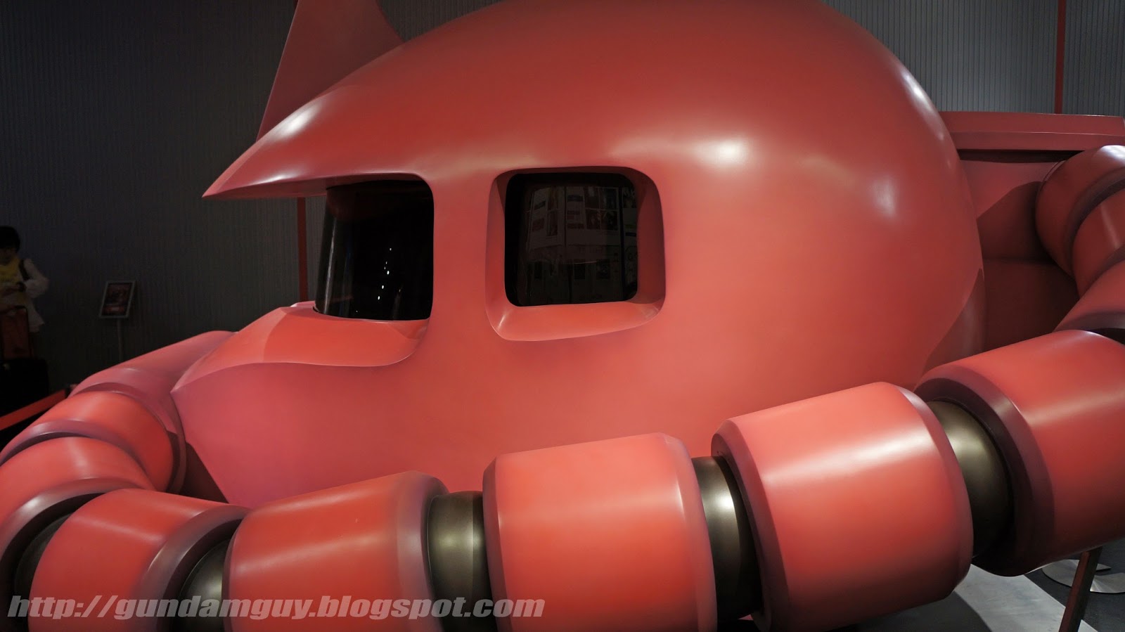 GUNDAM GUY: 1/1 Scale Char's Zaku Head (Gundam Guy @ Gundam Front Tokyo)
