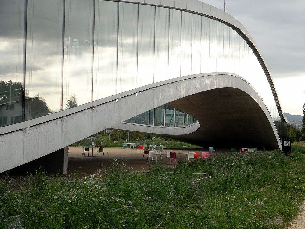 Neuchâtel Colors: EPFL Rolex Learning Center