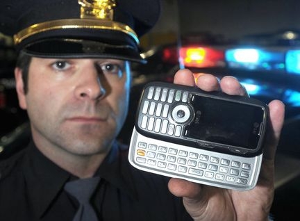 The Federalist: Police searching your cell phone without a warrant