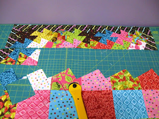 Happy Quilting: Whirly Gig Tutorial!!! (A Lil Twister Tool Tutorial)