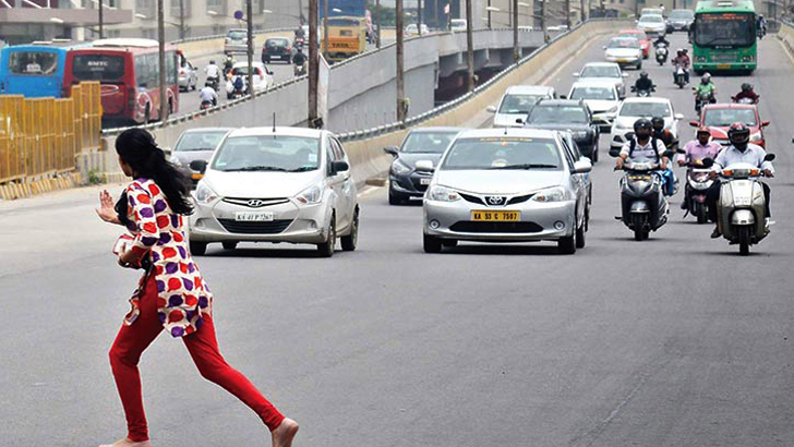 The rules that should follow to cross a road ~ Ofuran