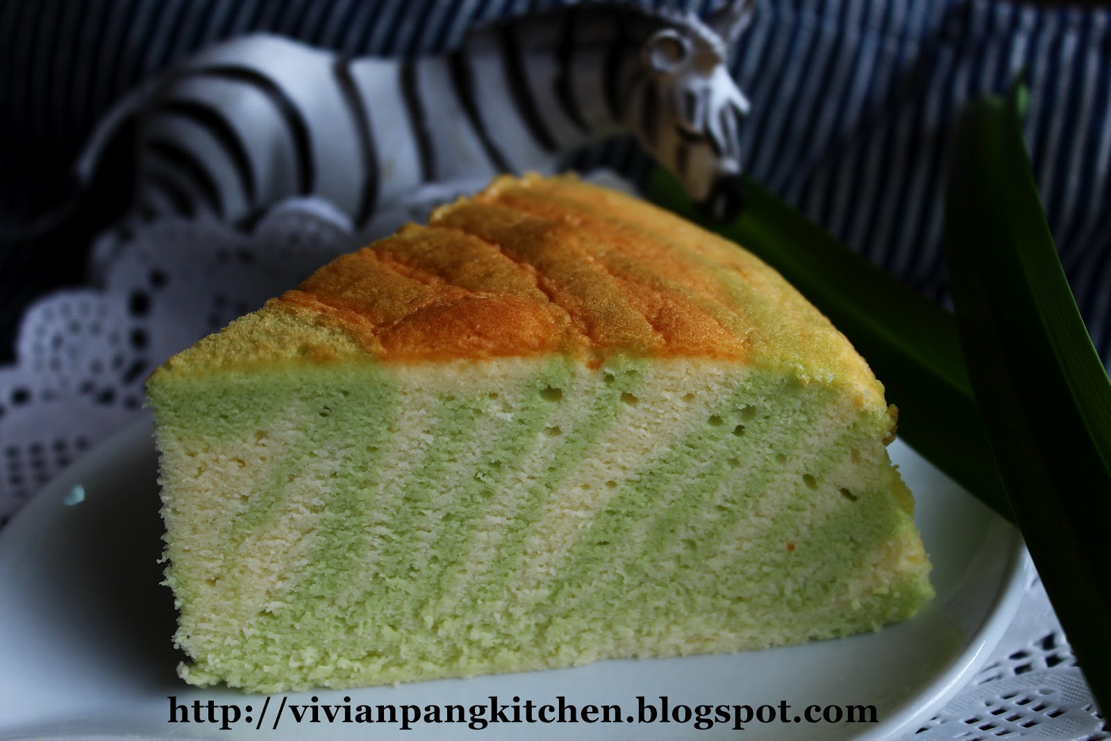 Vivian Pang Kitchen: Zebra Pandan Cheesecake