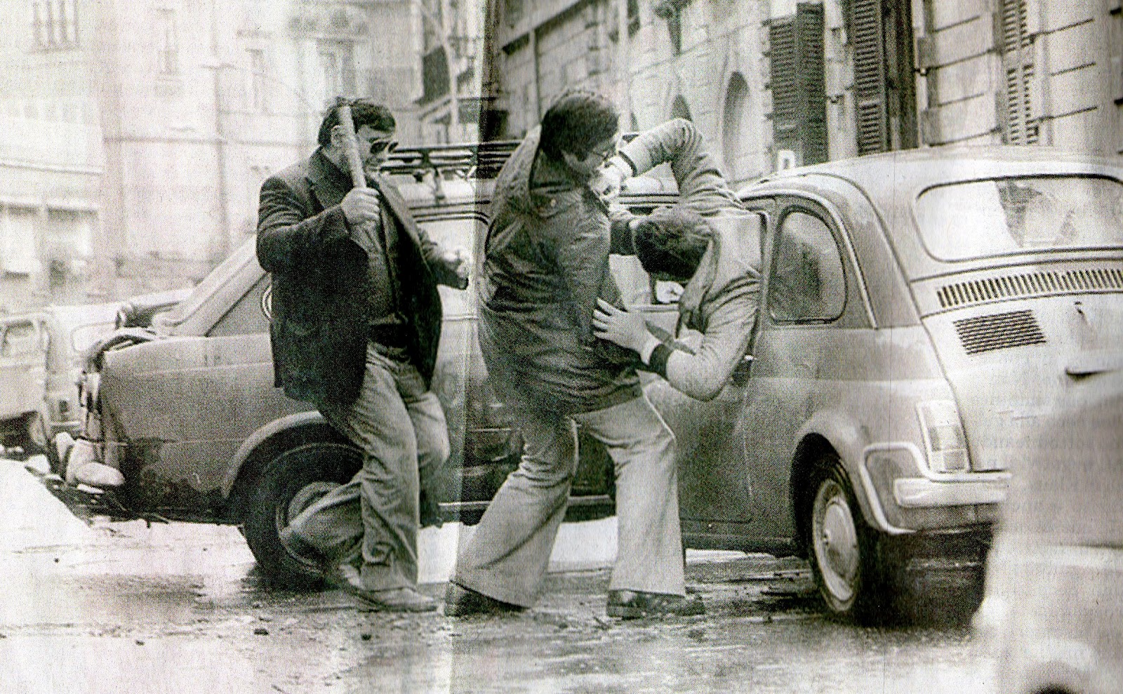 Salvatore Lo Leggio: Picchiatori fascisti (di Miguel Gotor)