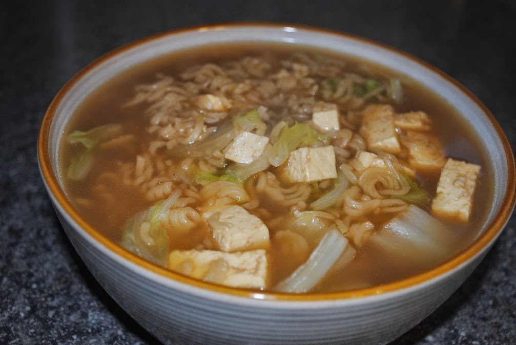 Maggie's LesVegan Kitchen: Lazy Dinner Fancy Ramen