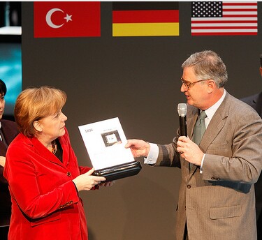 IFTLE 47 IBM 3D Cooling, TSMC Pkging, UMC 3D Equipment, the CIS Mkt ...