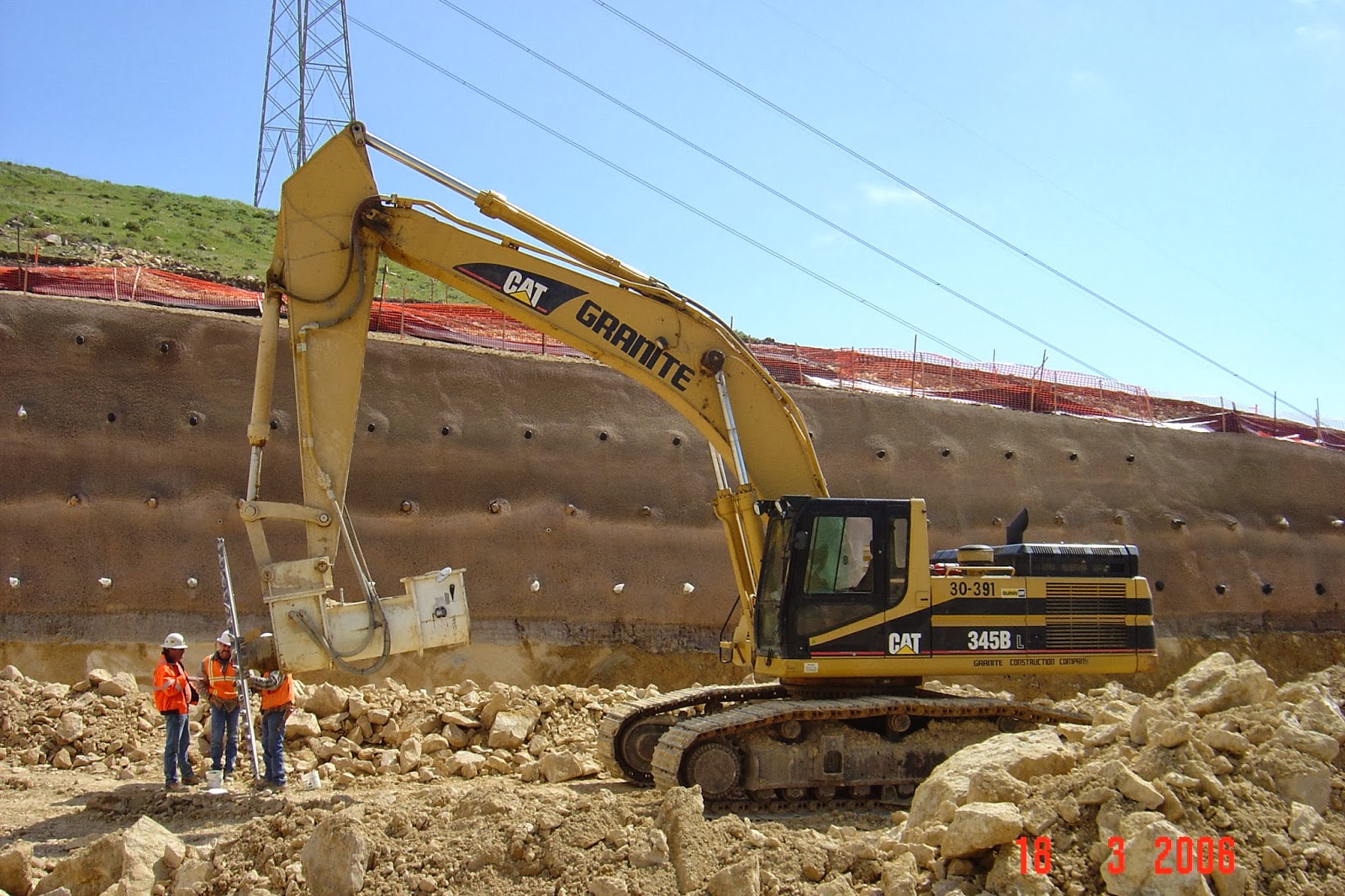 Excavator rock Saw: Rock Tools cutting California