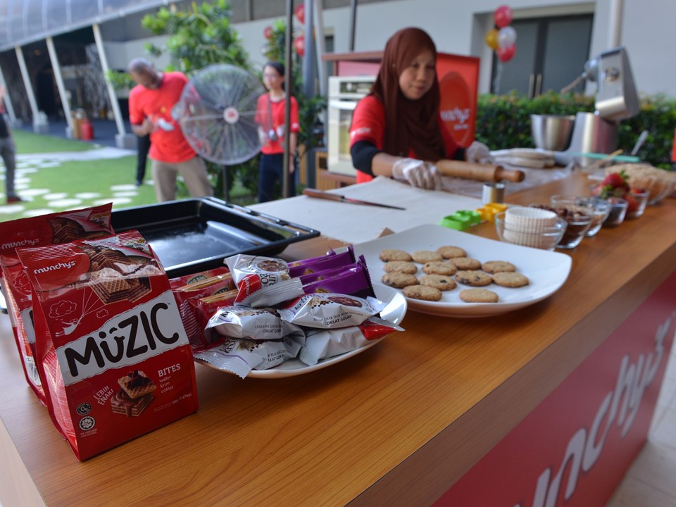 Kee Hua Chee Live!: MUNCHY'S CELEBRATES 25 GLORIOUS YEARS AS MALAYSIA'S ...