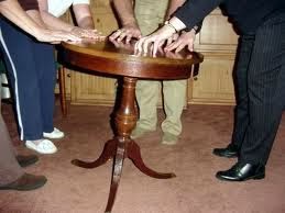 Table turning (table tipping) | Daniel Dendy