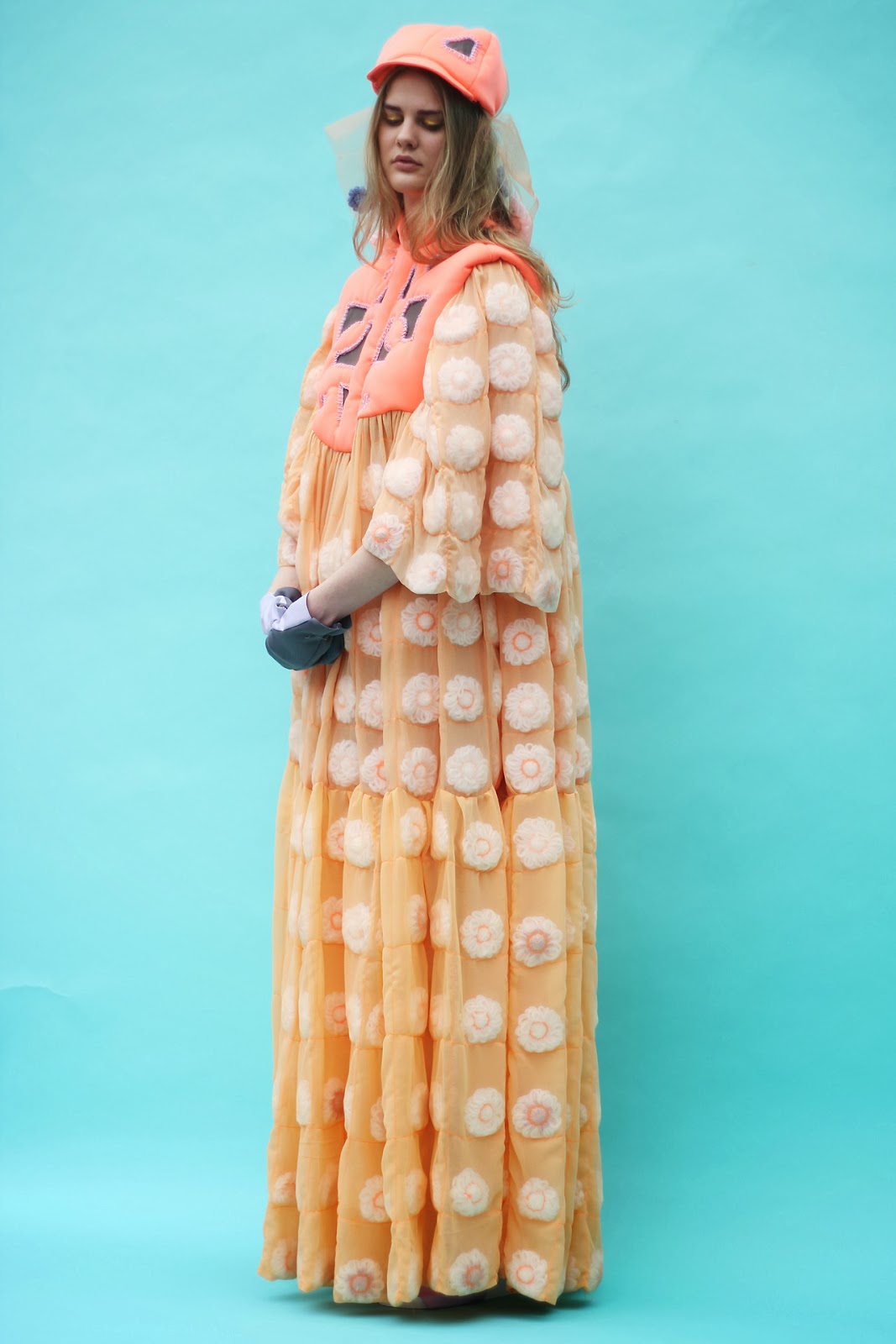 Fashion Studio Magazine: FASHION EXHIBITIONS - LONDON