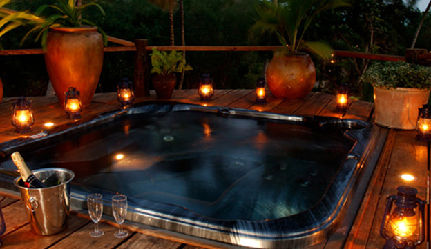 Romantic And Luxurious Pools ~ The Simply Luxurious Life Style