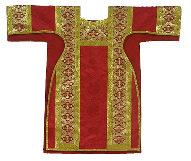Four Continental Variations on "Roman" Vestments ~ Liturgical Arts Journal