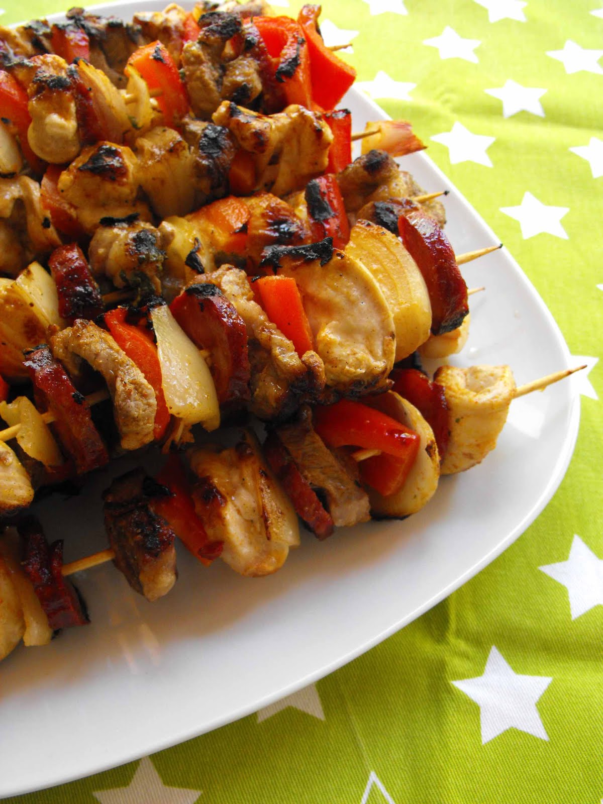 As receitas lá de casa: Espetadas mistas