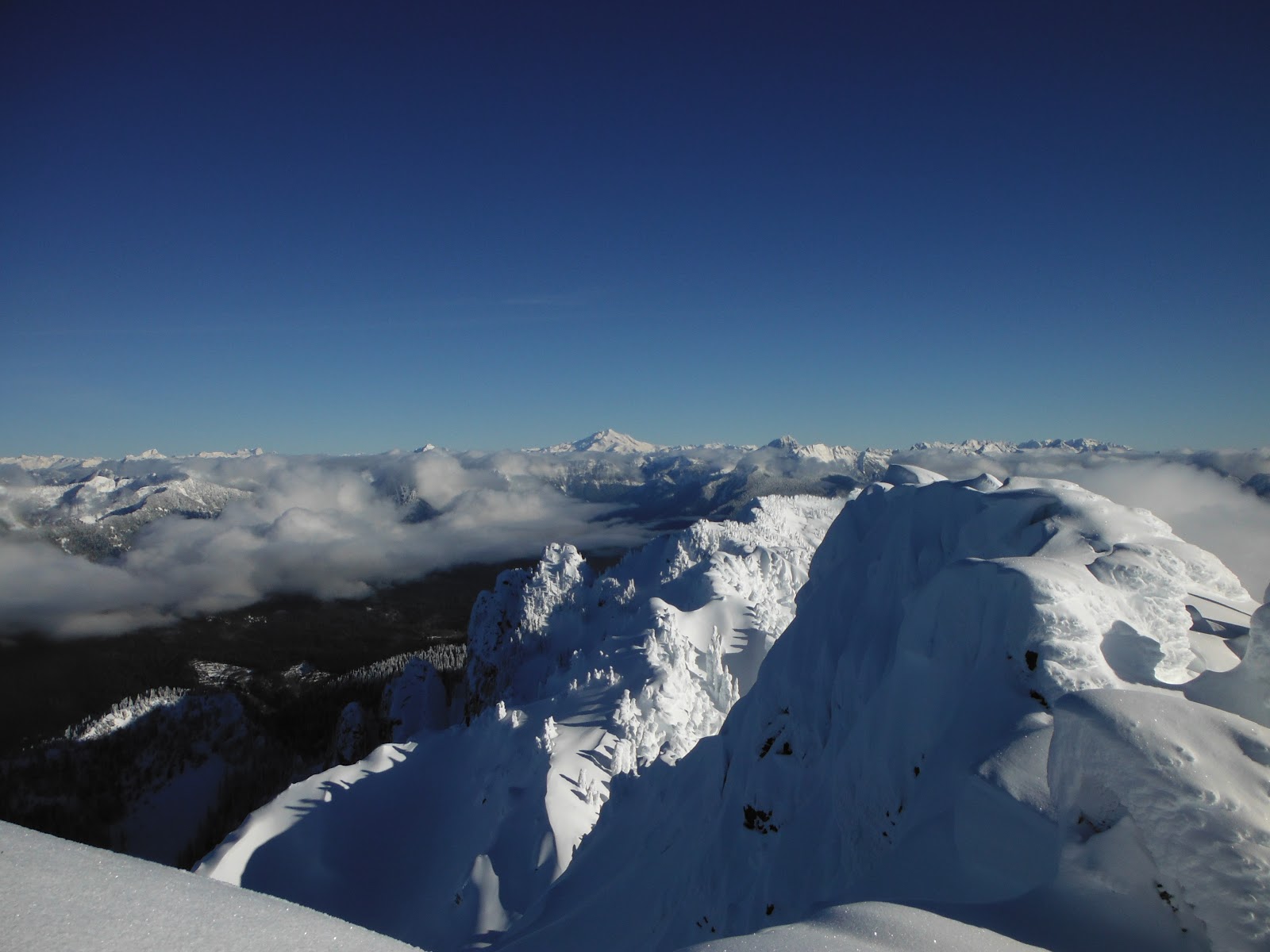New Years Overnight at Mount Pilchuck Lookout : Trip Reports : SummitPost