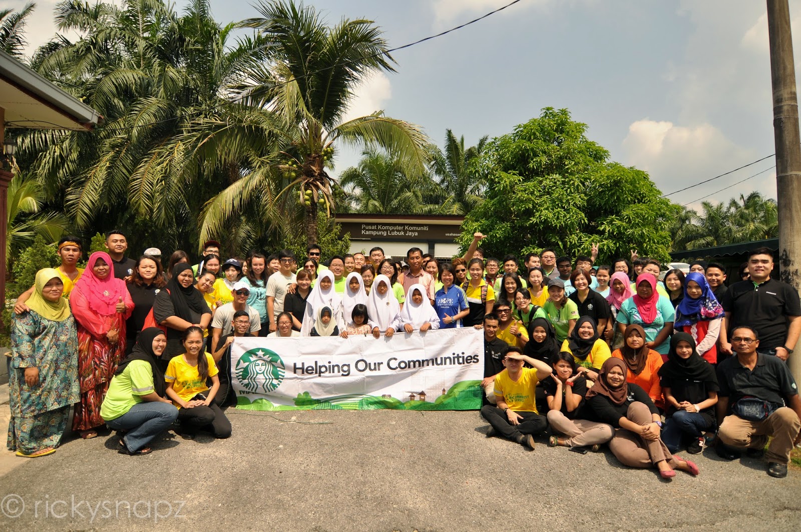 HOPE worldwide Malaysia: Starbucks Connecting Communities in Malaysia ...