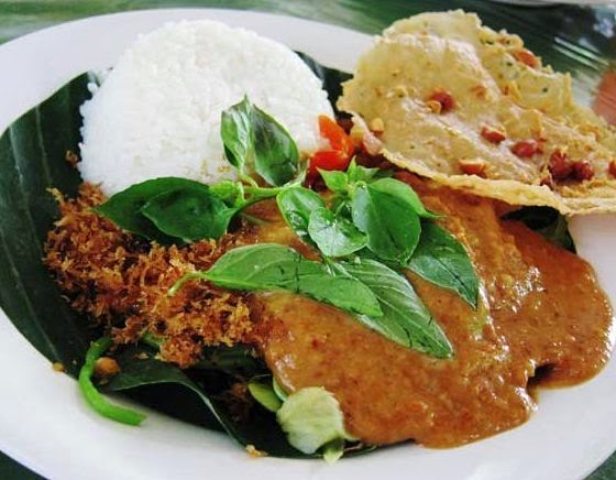 Resep Cara Membuat Pecel Madiun Komplit Enak Asli | Resep Masakan ...