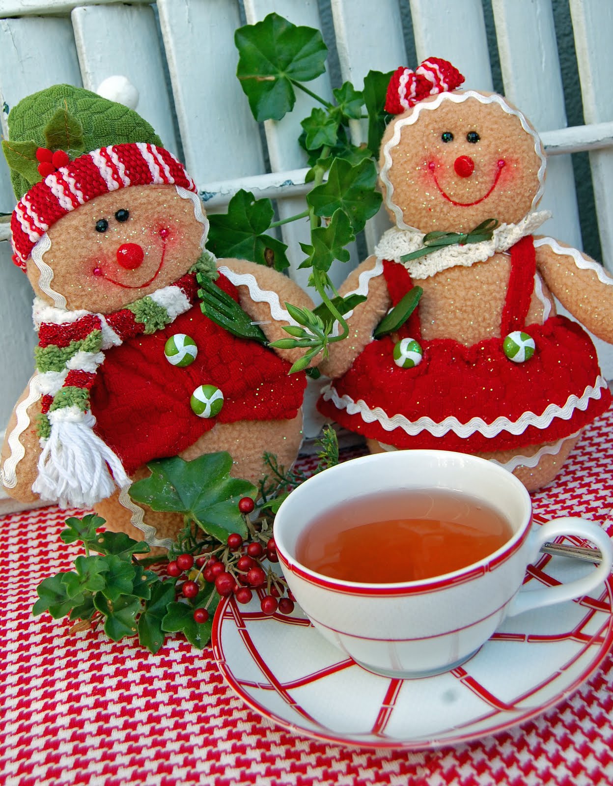 My Painted Garden: Let's Paint A Gingerbread Man Stocking