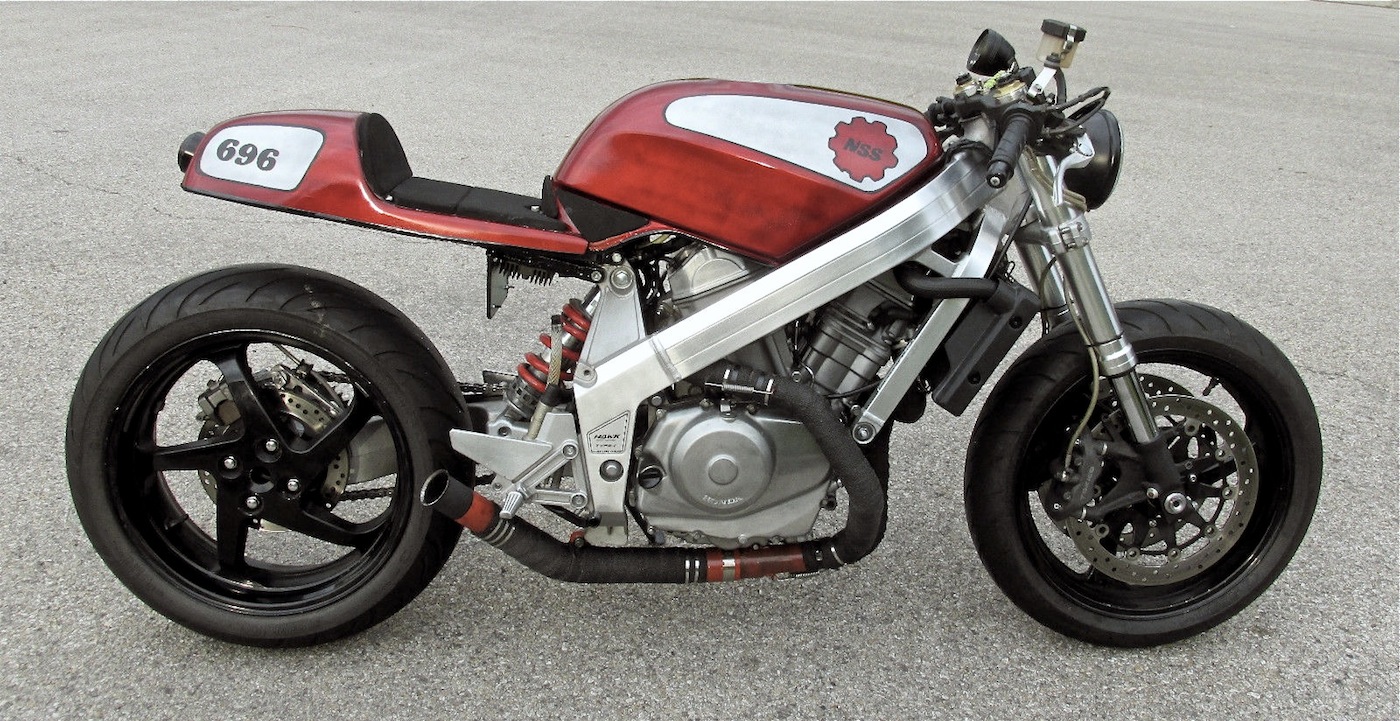 NT650 by Newhouse Speed Shop - Inazuma café racer