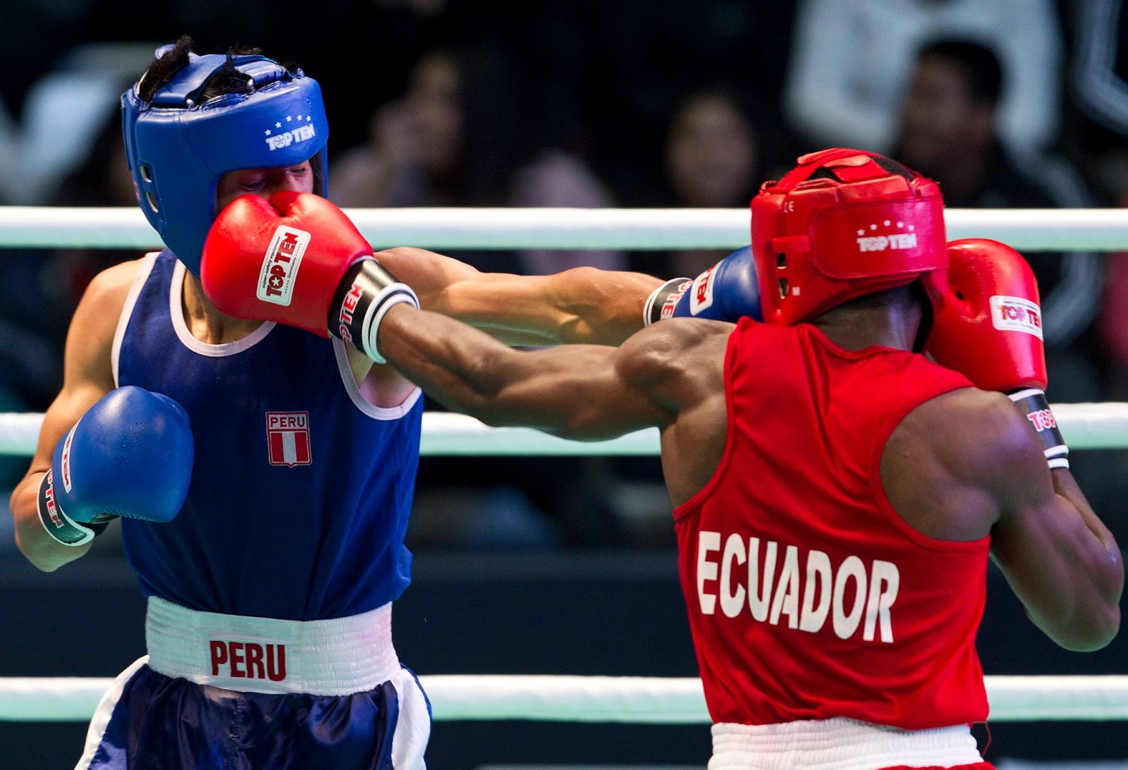 "Poniéndome en Acción;juegos y deportes" : noviembre 2015