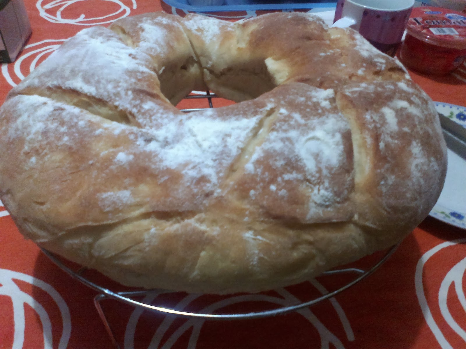 LOCAS RECETAS: ROSCA DE PAN