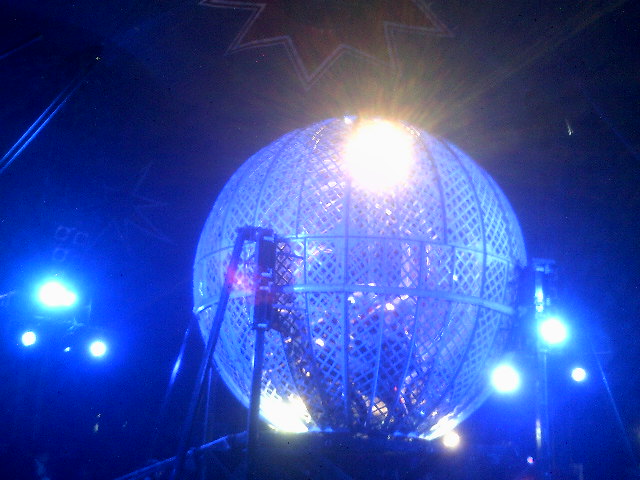 wigton physics: Back to the circus: loop the loop calculation