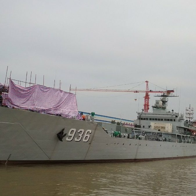 SNAFU!: Experimental Chinese Rail Gun aboard a Landing Craft...