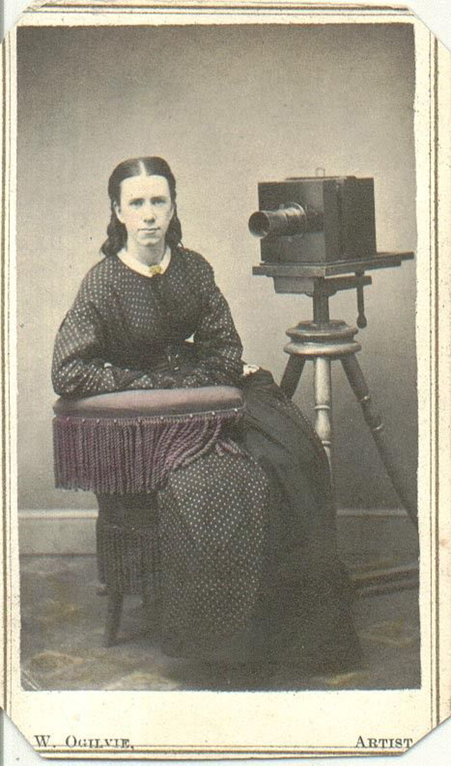 Pioneering Female Photographers: Interesting Portraits of Victorian ...