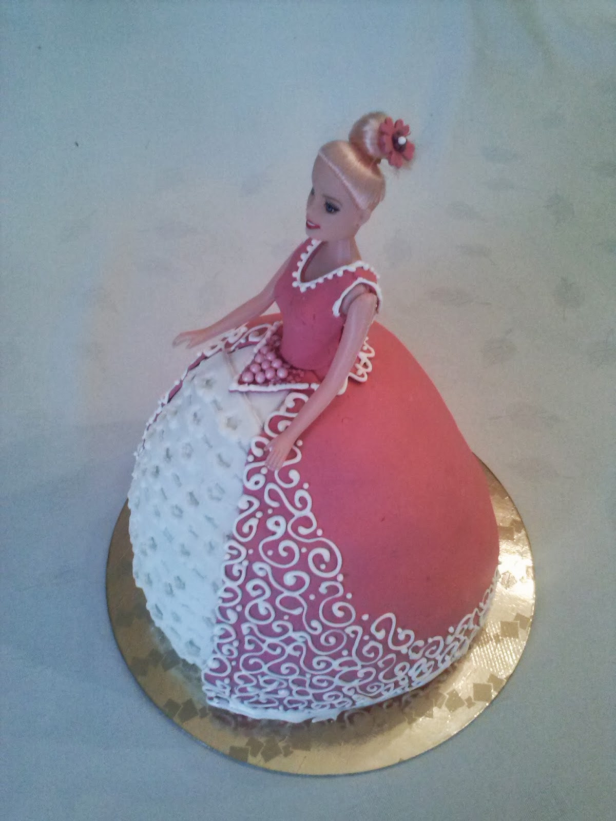 Torty z Pasją: Tort lalka Barbie