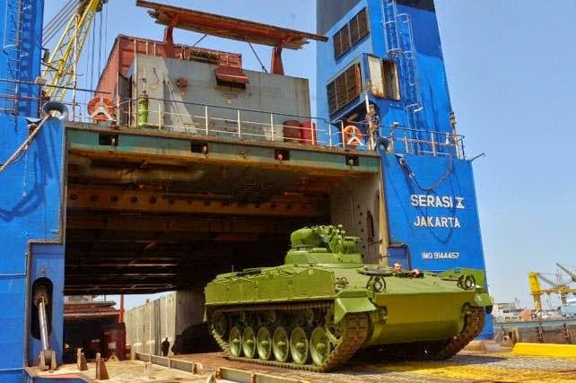 Asian Defence News: Indonesian Leopard tanks and Marders in Surabaya