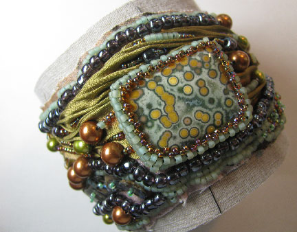 Shibori ribbon bead embroidered bracelet - part two