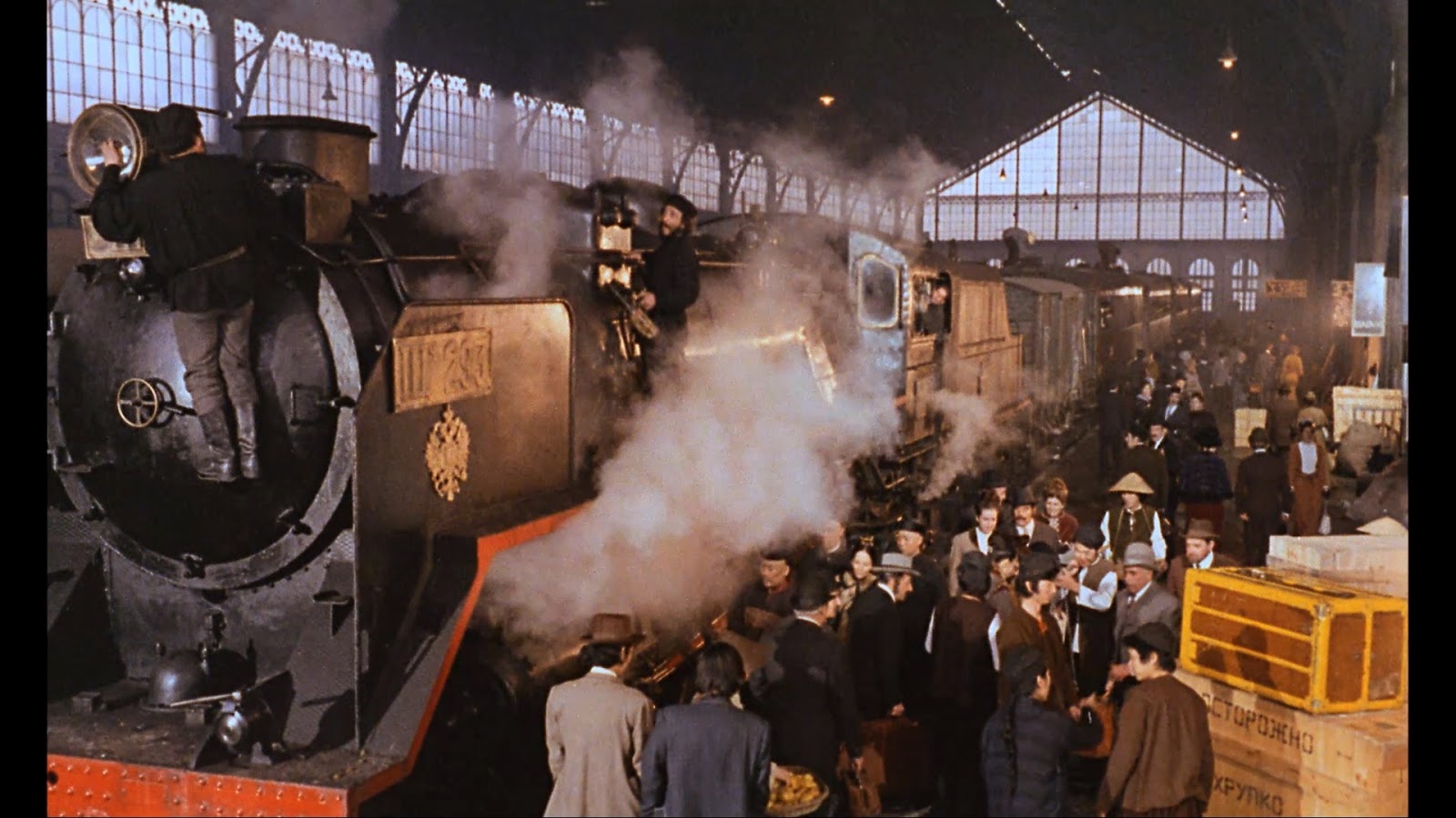 MCBASTARD'S MAUSOLEUM: HORROR EXPRESS (1972) (Arrow Video Blu-ray ...