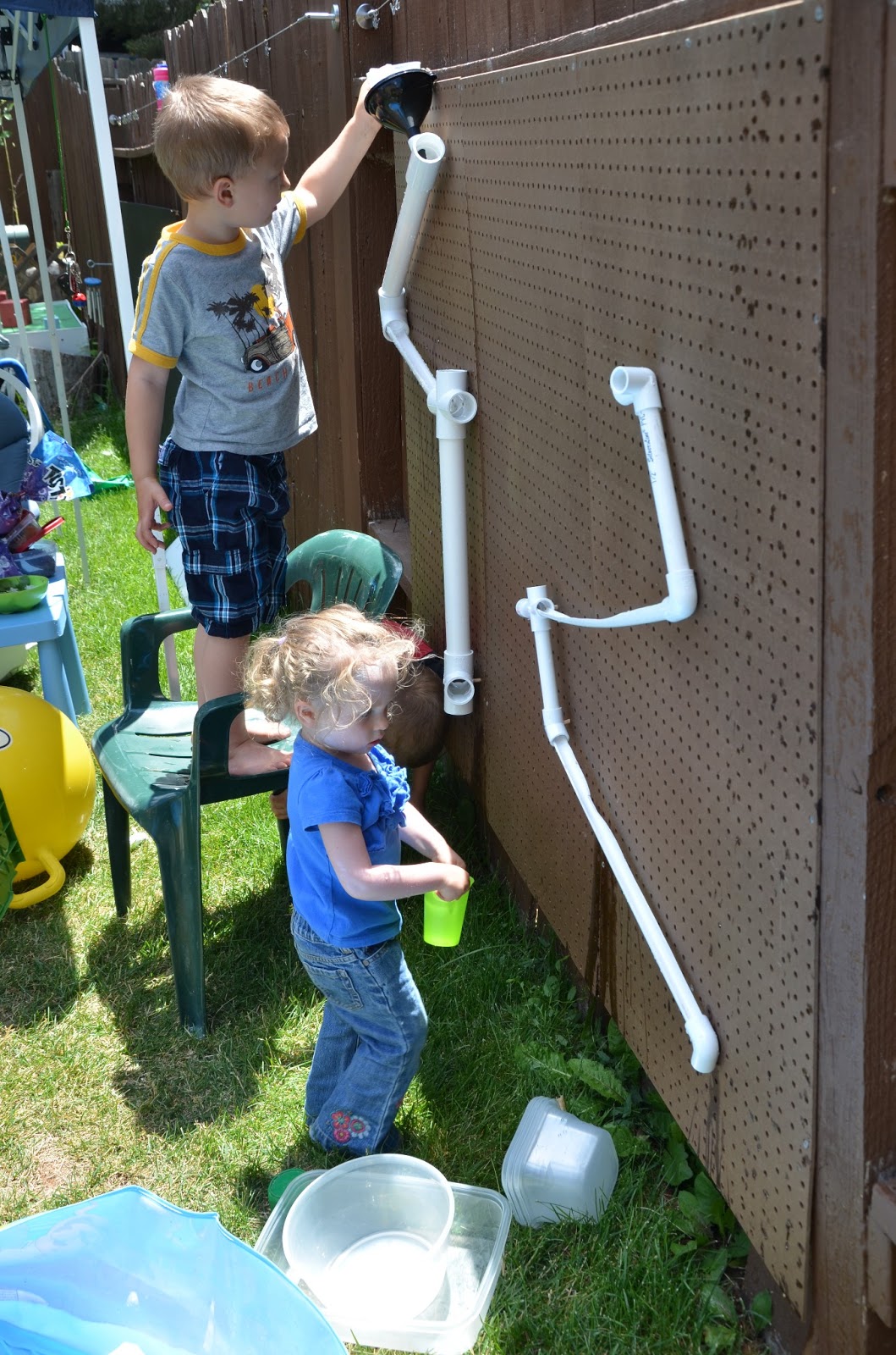 Little Adventures Preschool: DIY Water Wall