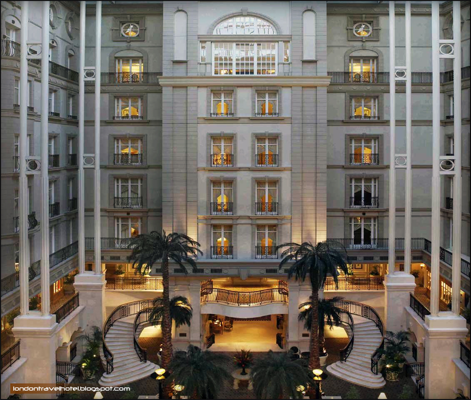 London Travel Guide: Both Splendor and Luxury; The Landmark London Hotel