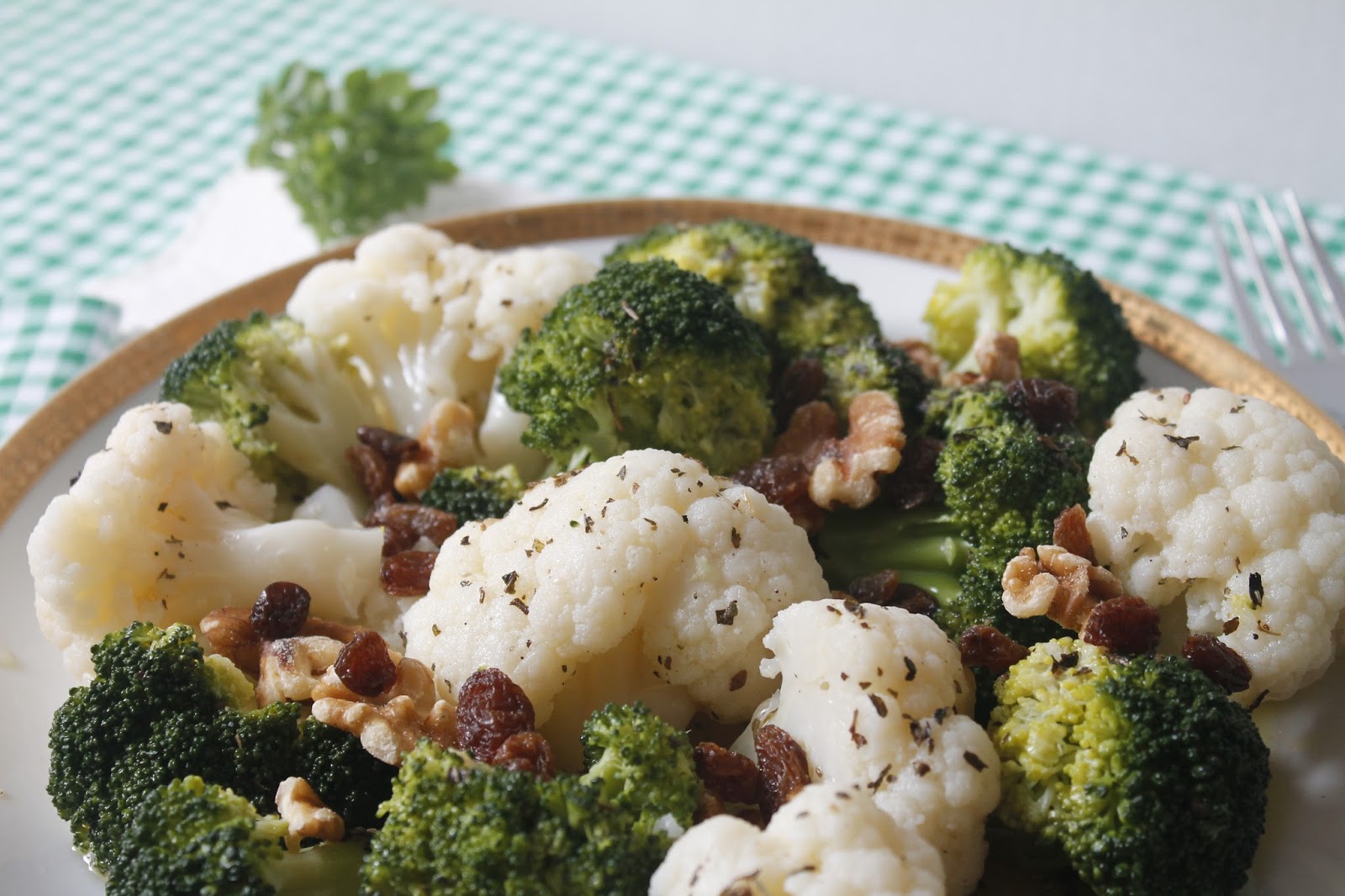 Ensalada de coliflor y brócoli ~ Con sabor a huerto