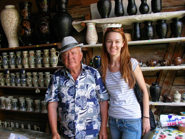 Camelia Minişan: Ceramica de Corund