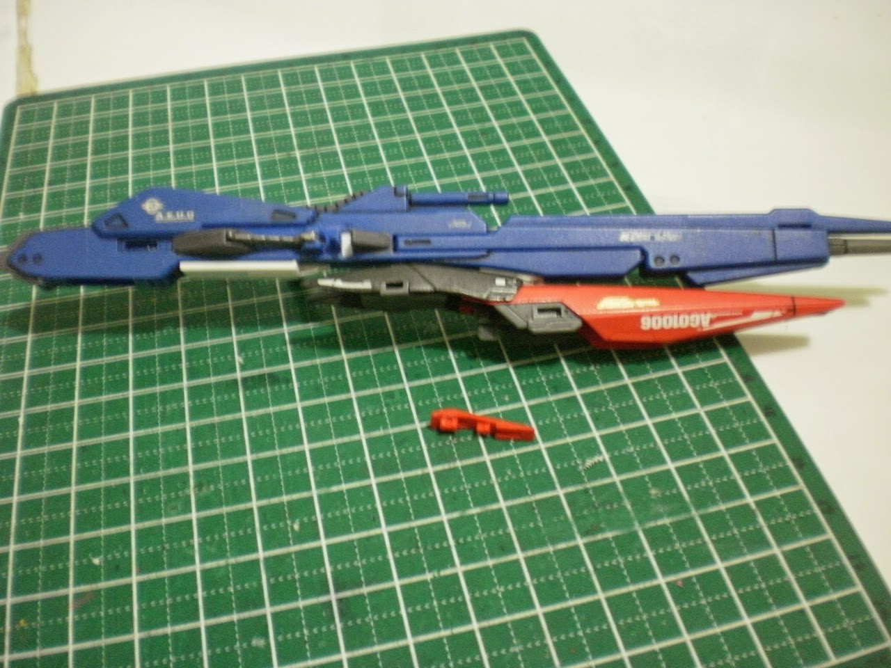 Drew's Gunpla Tips: How to make your HG Hyper Mega Launcher fit RG Zeta ...