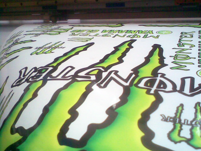 Pelekatku (bukan sekadar pelekat biasa): Monster Energy sticker