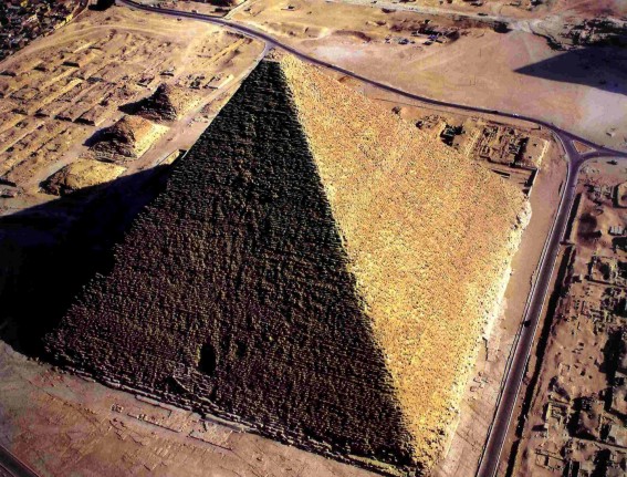 Eduardo Amarante: SÍMBOLO E SIGNIFICADO DA GRANDE PIRÂMIDE