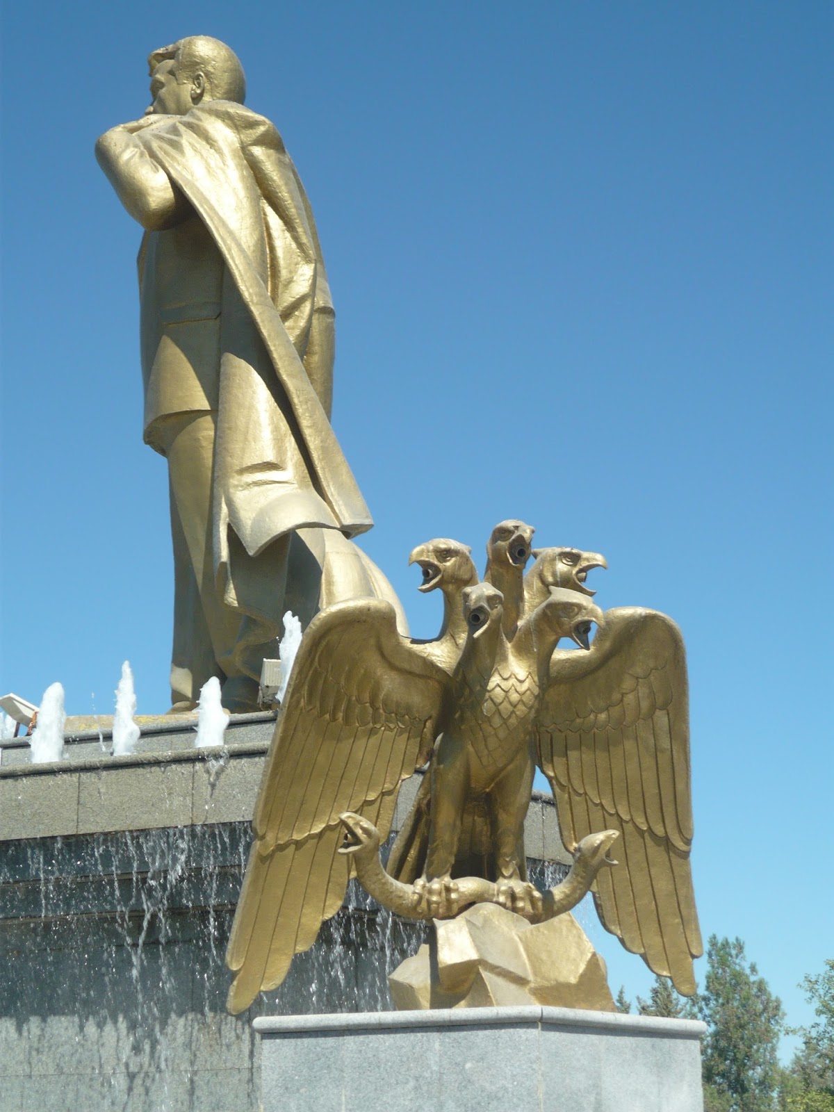 Stans: The Turkmen and Turkmenbashi of Turkmenistan