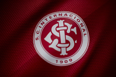 SC Internacional 2013 Home & Goalkeeper Kits Released + Away Kit Leaked ...