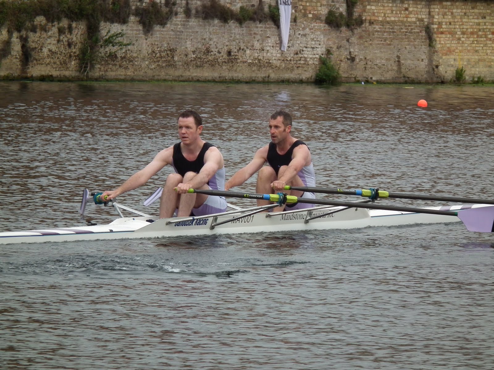 Maidstone Invicta Rowing Club: St. Neots 2011