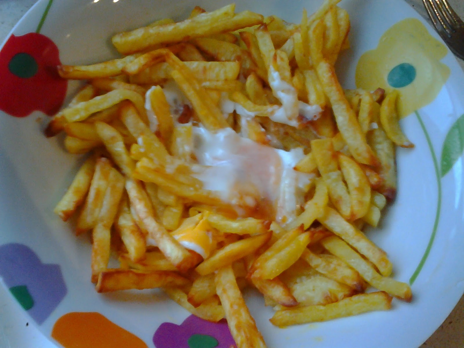 El mundo de Macu : Papas "fritas" con huevo