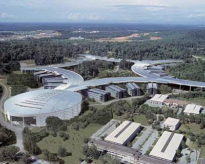 Malaysia Architecture: University of Technology Petronas by Foster ...