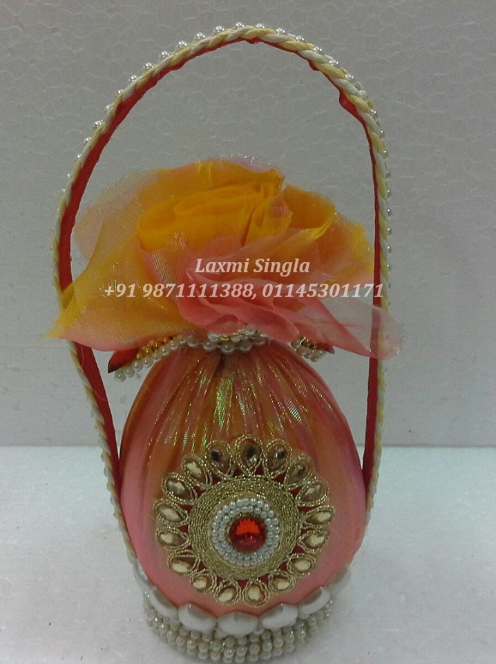 The Wedding Designers: Decorative Nariyals