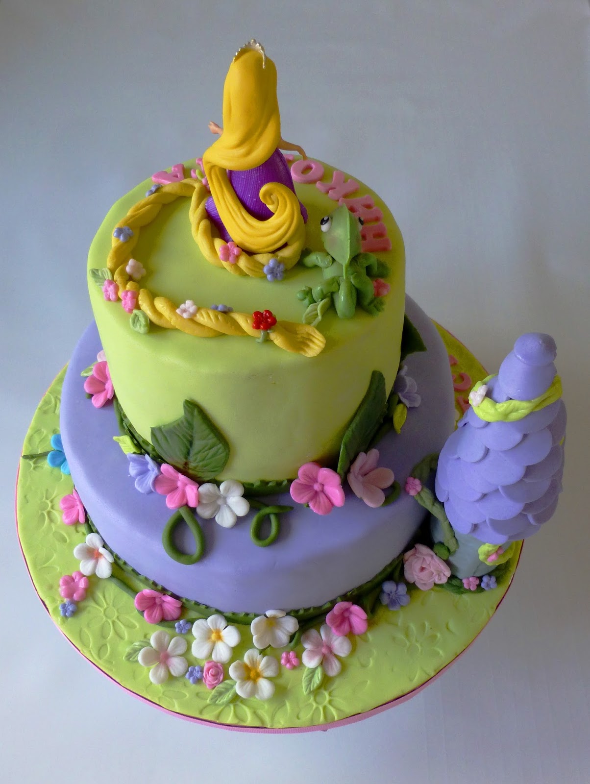 CakeSophia: Rapunzel cake