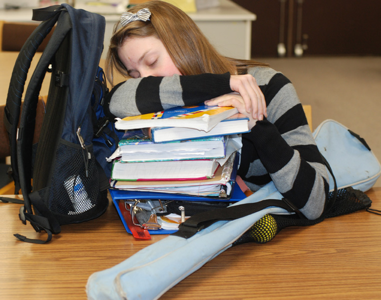 102-F (Kolcun): The lack of sleep in college students